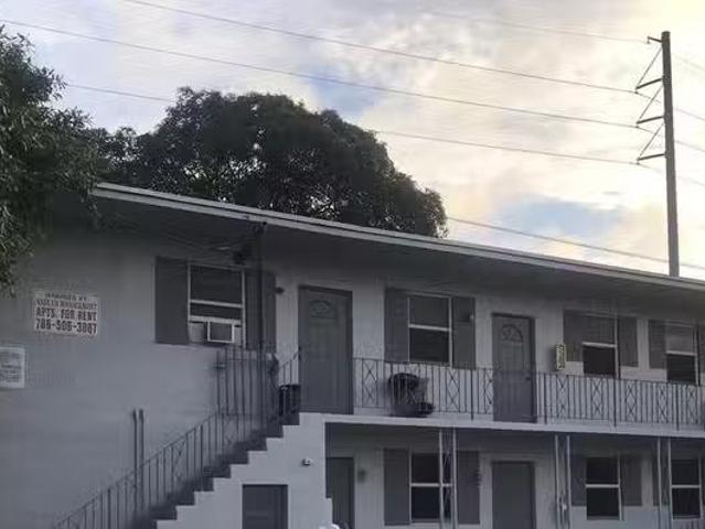 1BR/1.0BA Discover Comfort and Convenience in Our 1