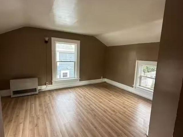 1BR/1.0BA HHP S 6th St