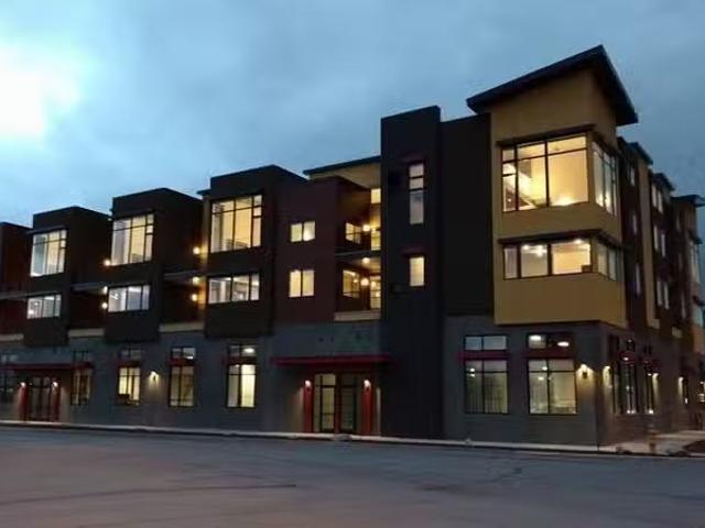 1BR/1.5BA TOO812