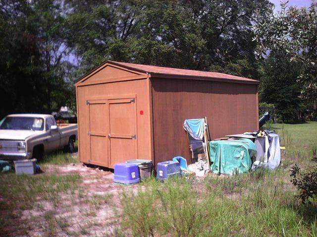 1br 2 Sheds for rent. Storage or LIVE IN. Electric water wi fi. Country near city for sale in Brooksville, Florida