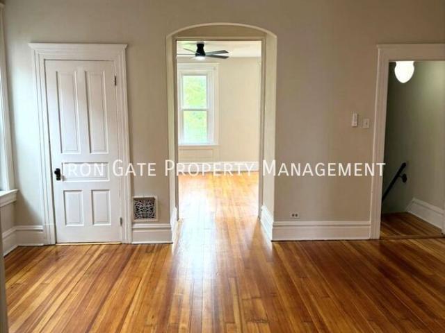 1BR + Bonus Room Apartment | Upper Level | Garage Parking