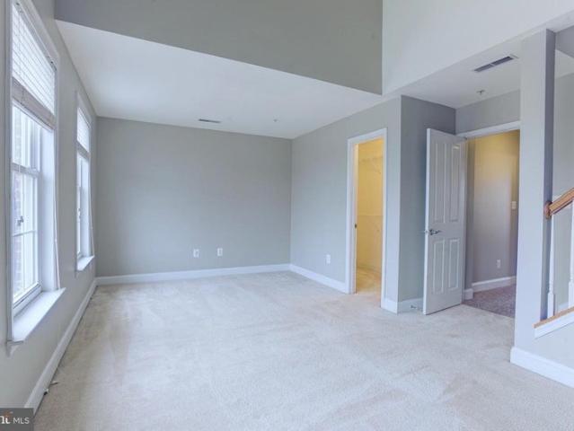 1BR wPrivate Bath in Camden Crossing for Students