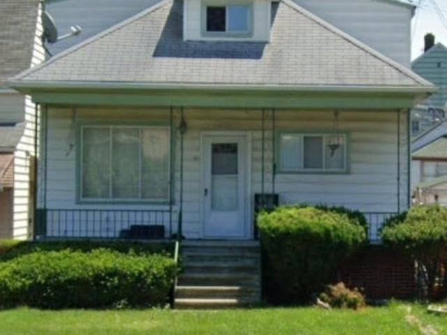 1BR Upper Flat Entry door _Rear for Rent in Hamt