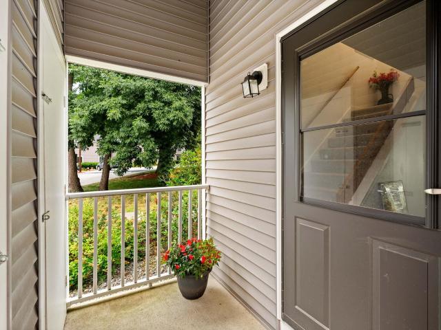 1H Black Oak Drive