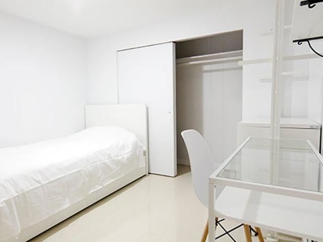 1min to Station! Quiet Room, Utilities Included!