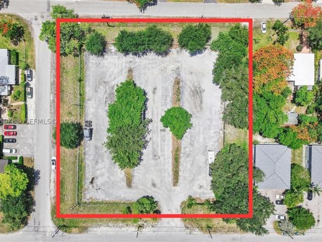 1st Avenue Nw 166 St, Miami, FL 33169