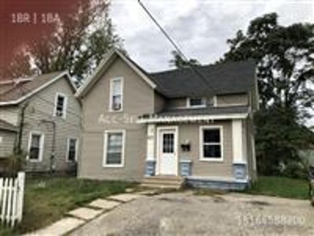 1st Floor 1BR/1BA Apartment near Downtown GR at 825 Evergreen St SE – West side, Grand Rapids, MI, 49507