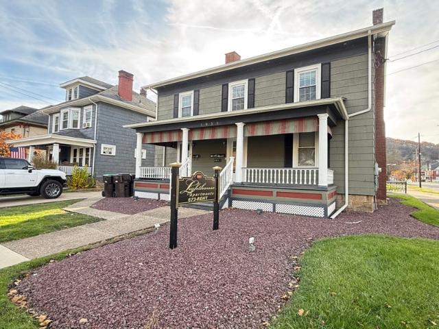 1st Floor 1BR Downtown Franklin! Ramp providing ea