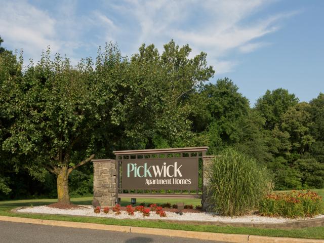 1st Floor: Enjoy effortless step free access and ground level living in this cozy, easily accessible 1 bedroom apartment