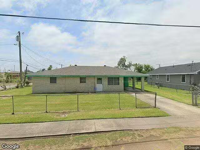 1St, LAKE CHARLES, LA 70601 631221176