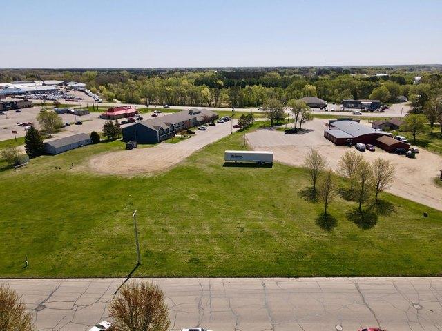 1st St NW, Wadena, MN 56482