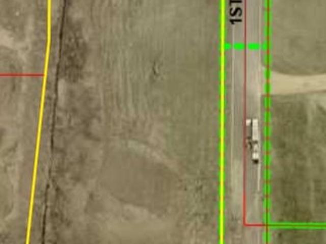 1st St S, Montgomery, MN 56069