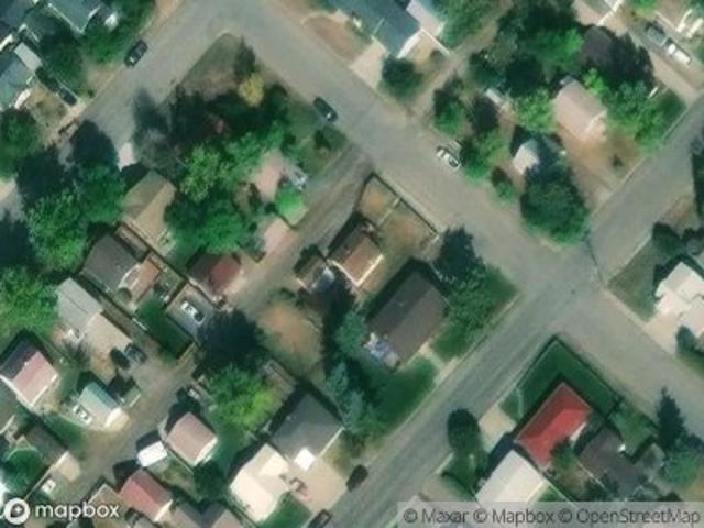 1st St SE