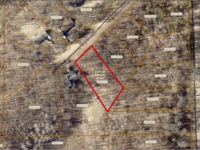1st Street Cir, Breezy Point, MN 56472