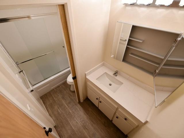 1p042 Staten Property 2 Bedroom Apartment for Rent at 366 Staten Ave, Oakland, CA 94610 Adams Point