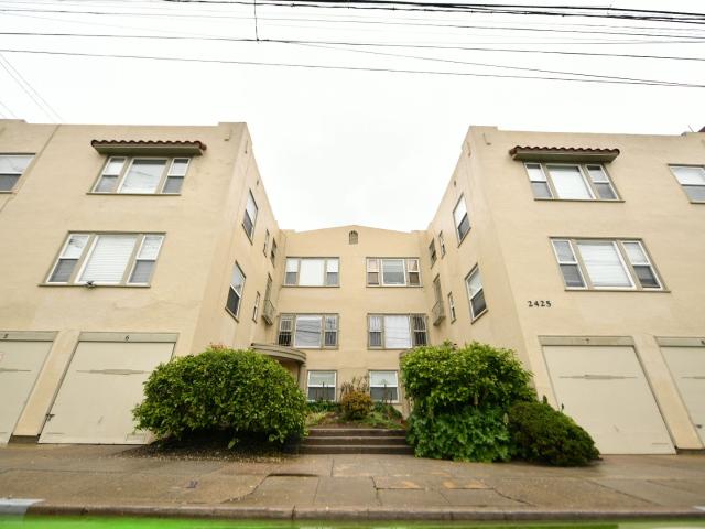 1p719 2425 Fulton / 2206 Haste