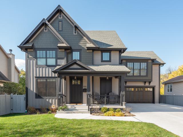 1S156 3rd Street