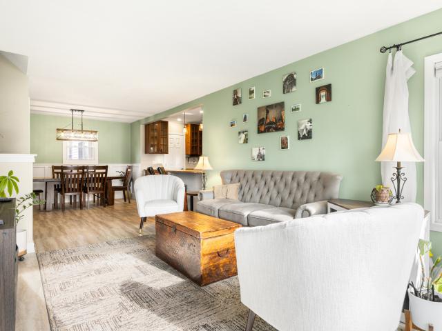 1S115 Euclid Ave, Villa Park, IL 60181 | MLS #12599 | Compass