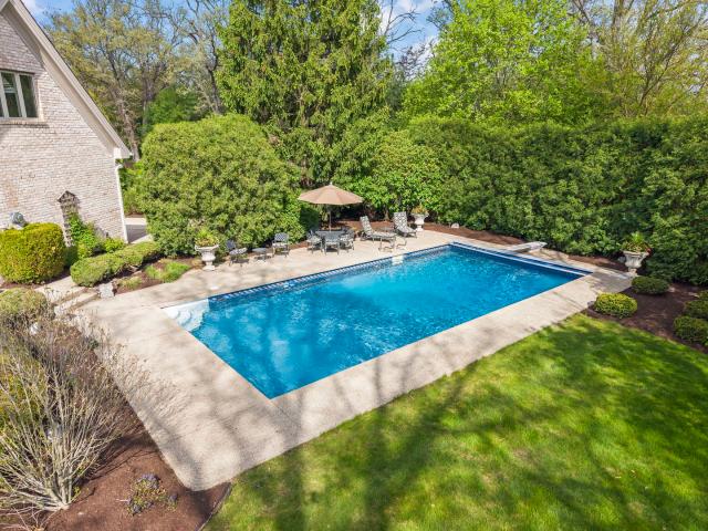 1S370 Winfield Road