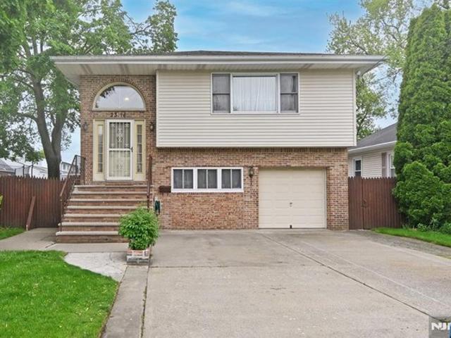 23 16 Ward St, Fair Lawn, NJ 07410