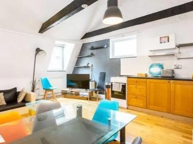 23 27 Hatton Wall, London, EC1N 8JE, United Kingdom | 2 bed apartment for rent #131102184 | Rentberry