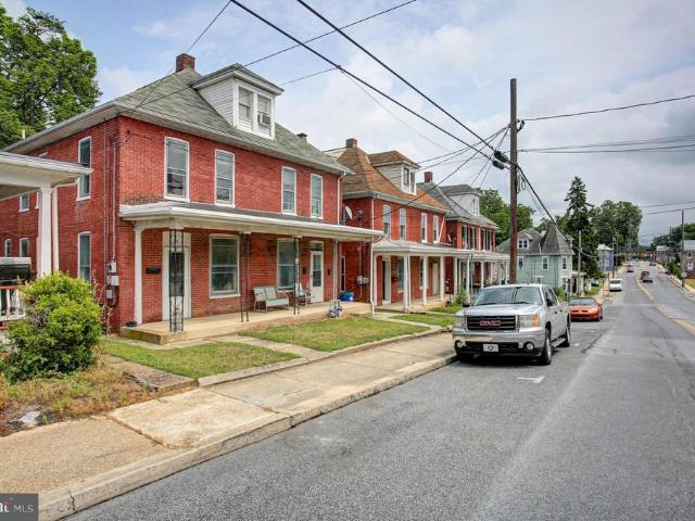 23 & 25 N Queen Street