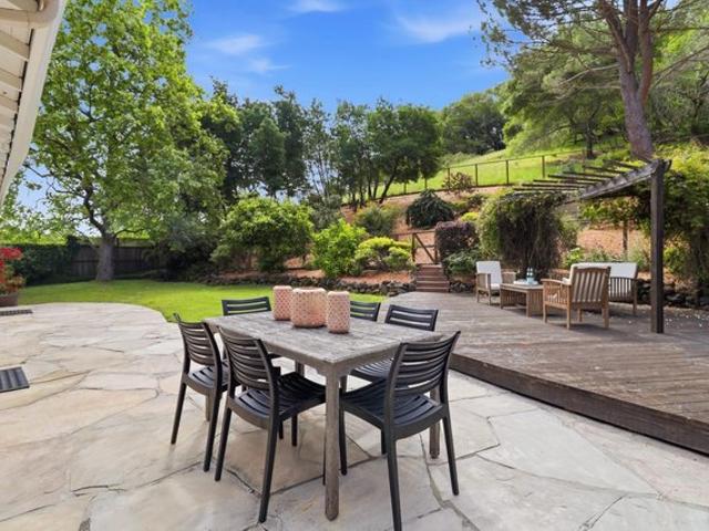 23 Terra Linda Dr, San Rafael, CA 94903