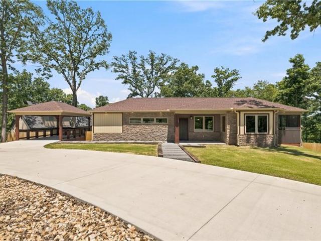 23 Topcliffe Ln, Bella Vista, AR 72715