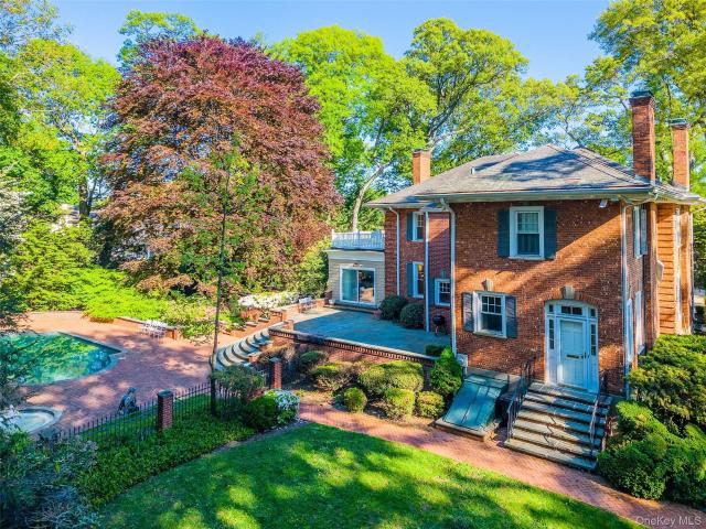 23 Townsend Road