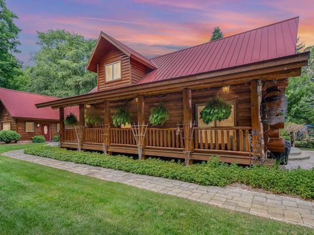 23 Treasure Island Rd, Roscommon, MI 48653