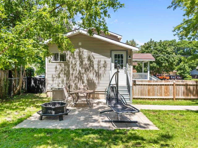 23 w nevada avenue