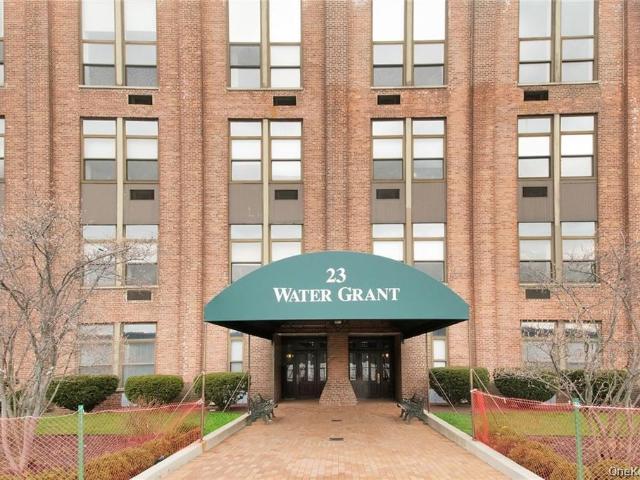 23 Water Grant Street 4I