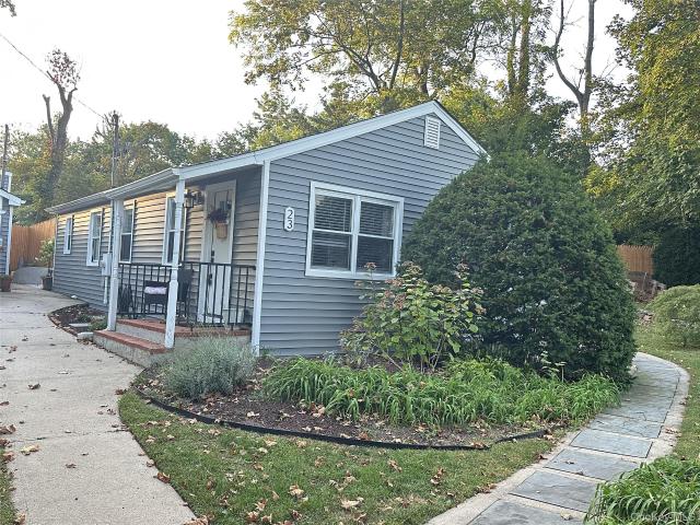 23 West Dr, Port Washington, NY 11050 | MLS #919063