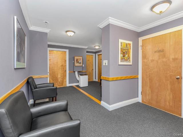 23 West 73rd Street #101 Room 4