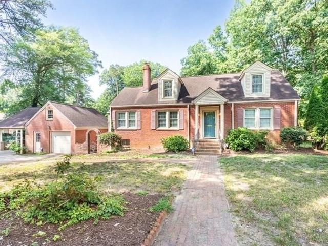 23 White Oak Dr, Newport News, VA 23601