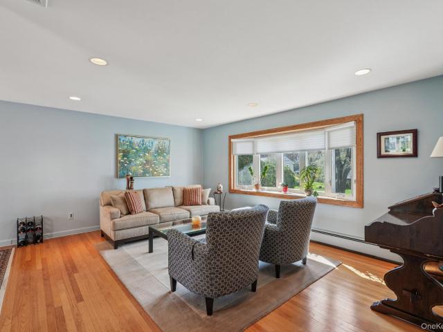 23 Will Rogers Lane