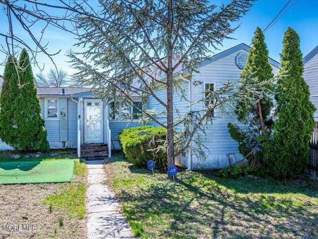 23 Wood St, Keansburg, NJ 07734