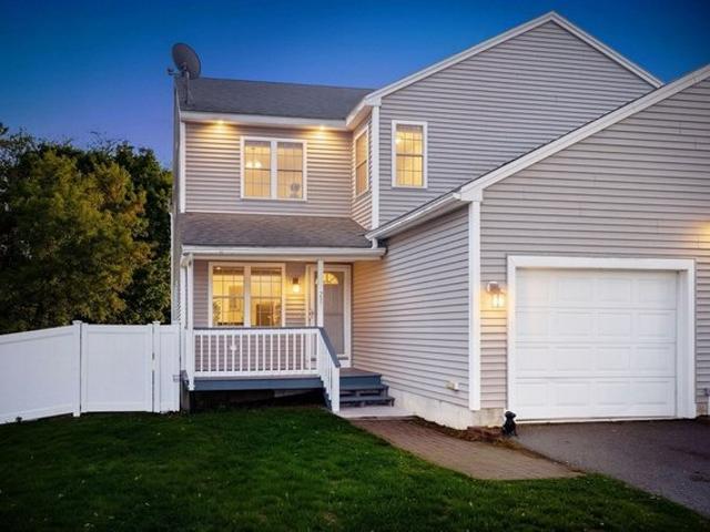 23 Yale St Unit 23, Uxbridge, MA 01569