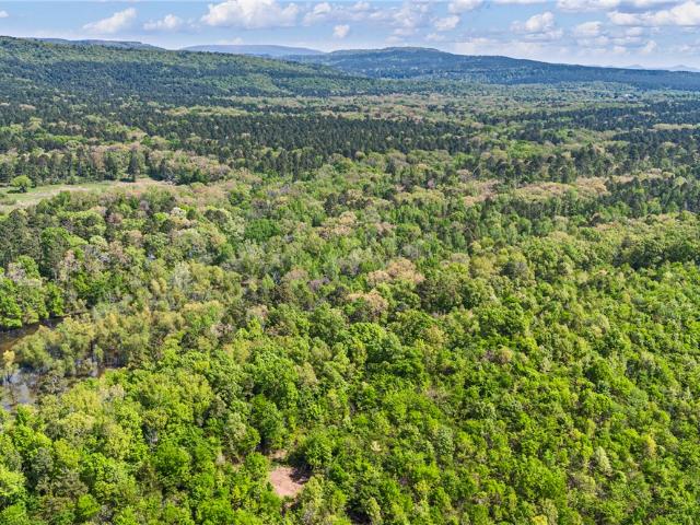 23 acres in Havana
