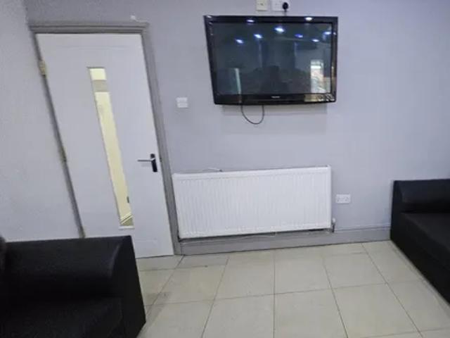 23 Alton Road, Metchley, B29 7DU, United Kingdom | 8 bed house for rent #137017957 | Rentberry