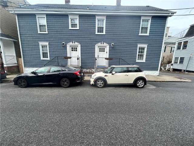 23 Anthony St, Unit 2, Newport, RI 02840 | MLS #1393