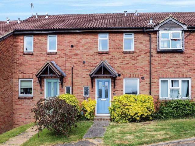 23 Ashbury Crescent, Guildford GU4, 2 bed terraced house to rent, £1,650 pcm | PrimeLocation