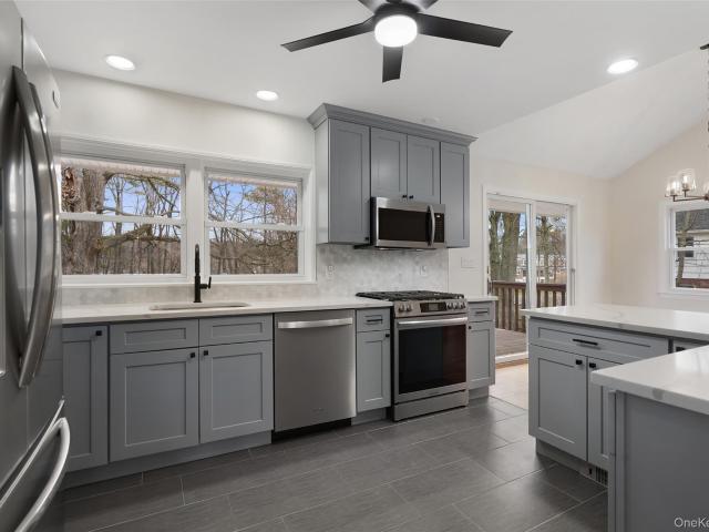 23 Apple Ln, Briarcliff Manor, NY 10510 | Compass