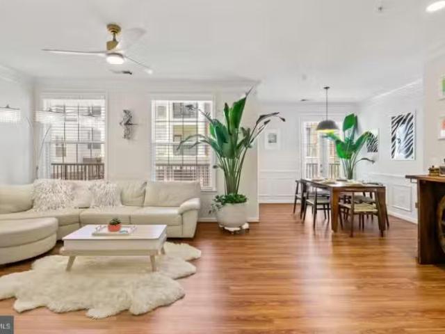 23 ARCH PL UNIT 376, GAITHERSBURG, MD 20878 Condo/Townhome For.