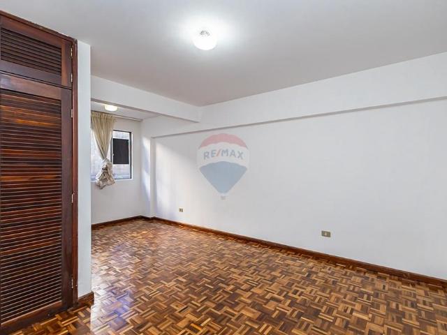 23 Área Útil Apartamento Alugar, 1 Dormitórios localizado em Rua Nilo Cairo, 232, Centro, Curitiba, Paraná, 80060 050 | Brasil