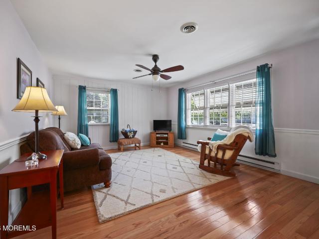 23 Basset Drive