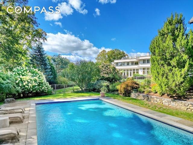23 Bedford Rd, Lincoln, MA