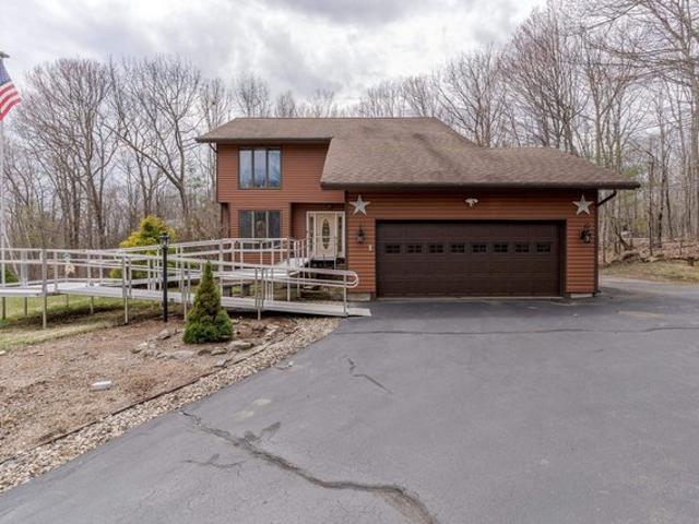 23 Blue Hills Dr, Rochester, NH 03839