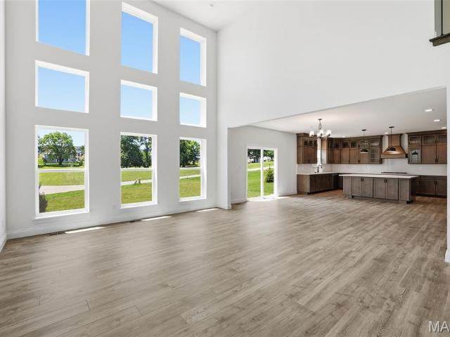 23 Bluestem Ct, Lake St. Louis, MO 63367 | MLS #25076