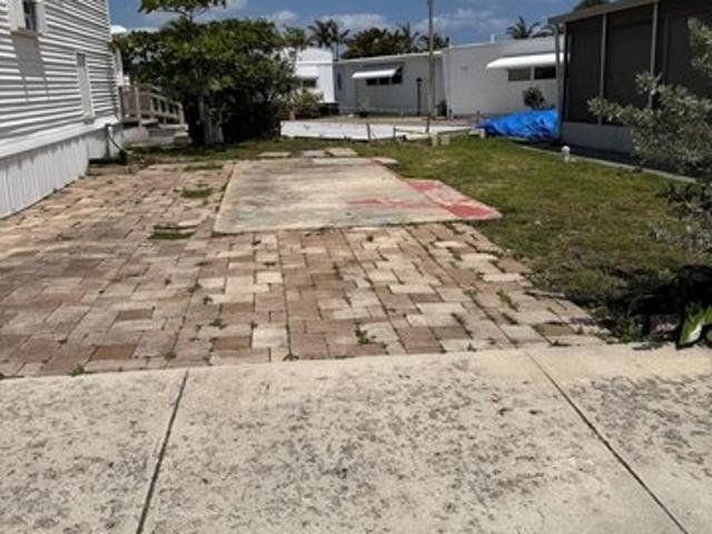 23 Briny Breezes Blvd, Briny Breezes, FL 33435